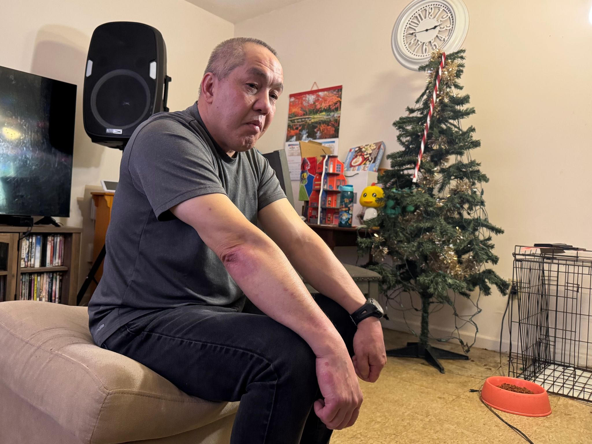 US citizen says ICE removed him from his Minnesota home in his ...