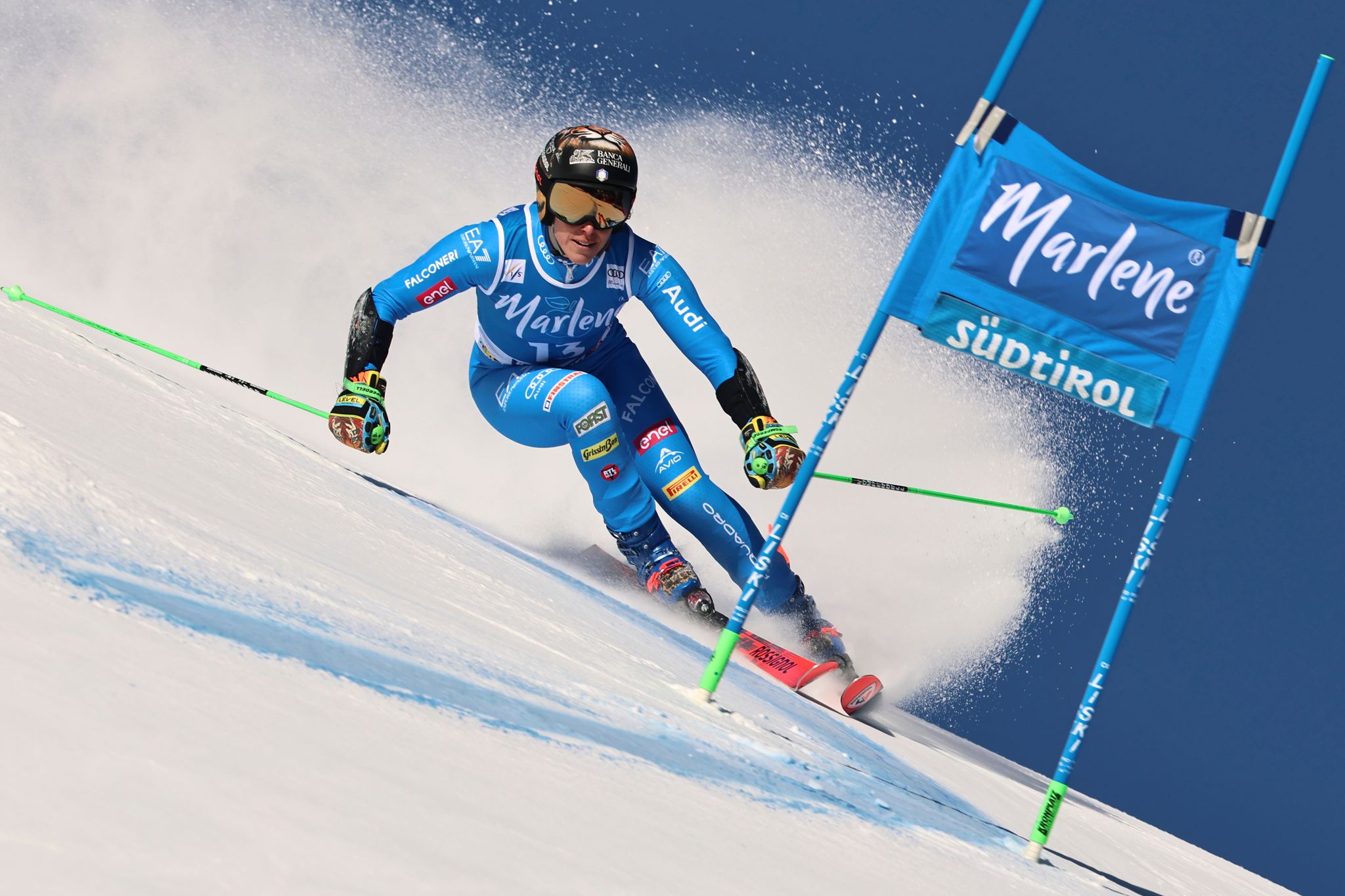 Defending Olympic champion Hector leads 1st run of giant slalom with ...