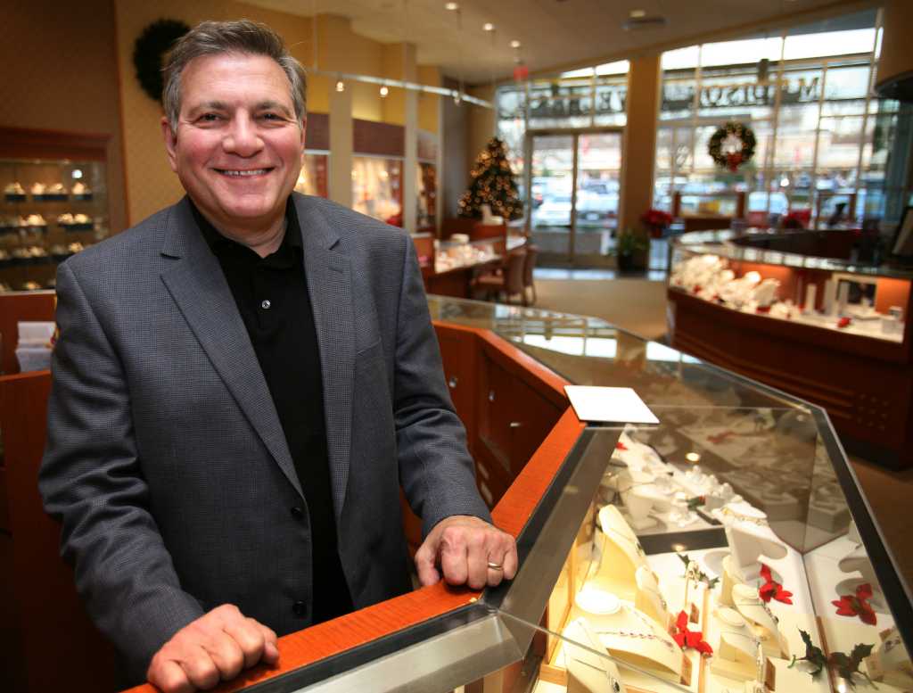 Jewelers reopens with new sparkle