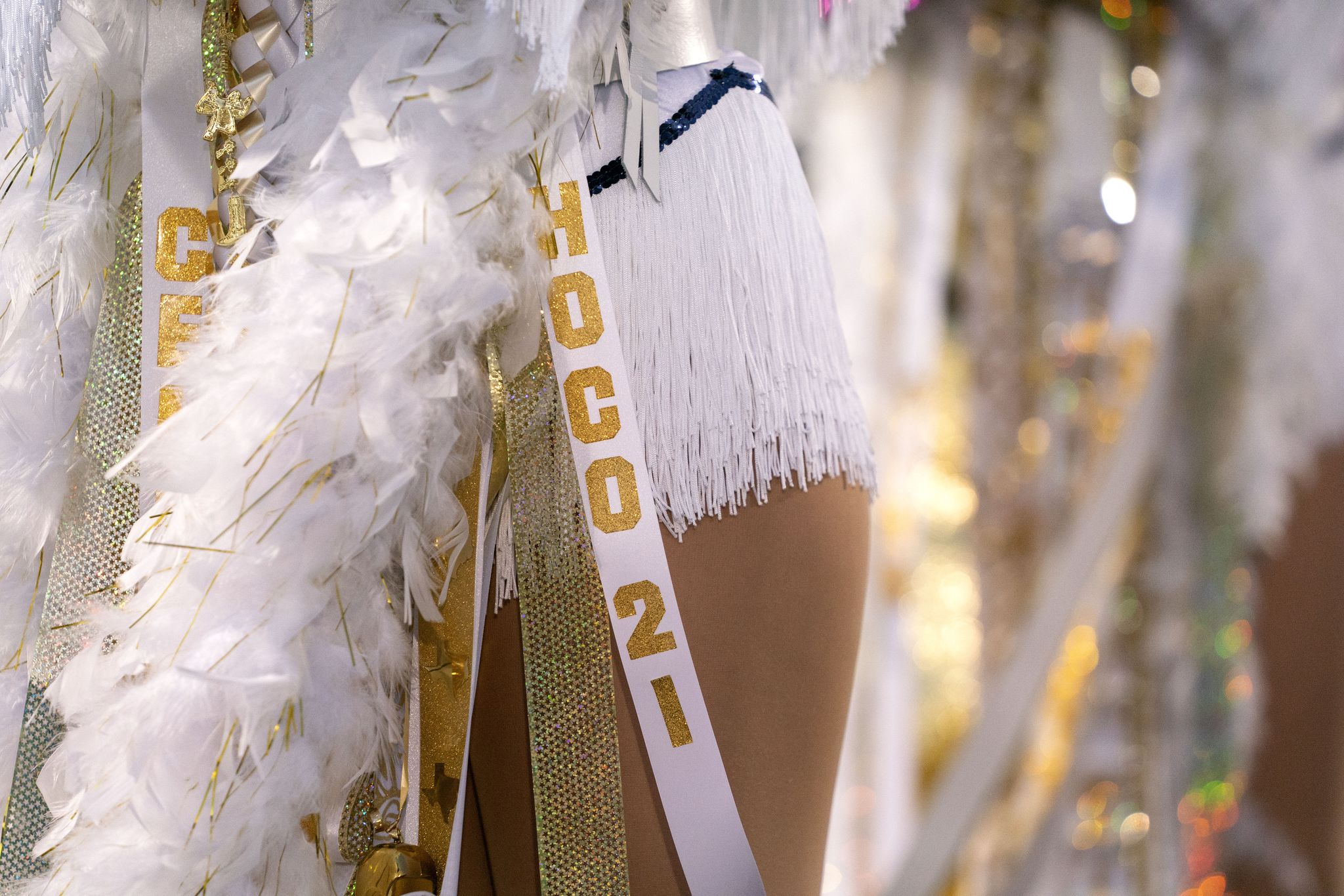 This Texas school district holds record for largest ever Homecoming mum