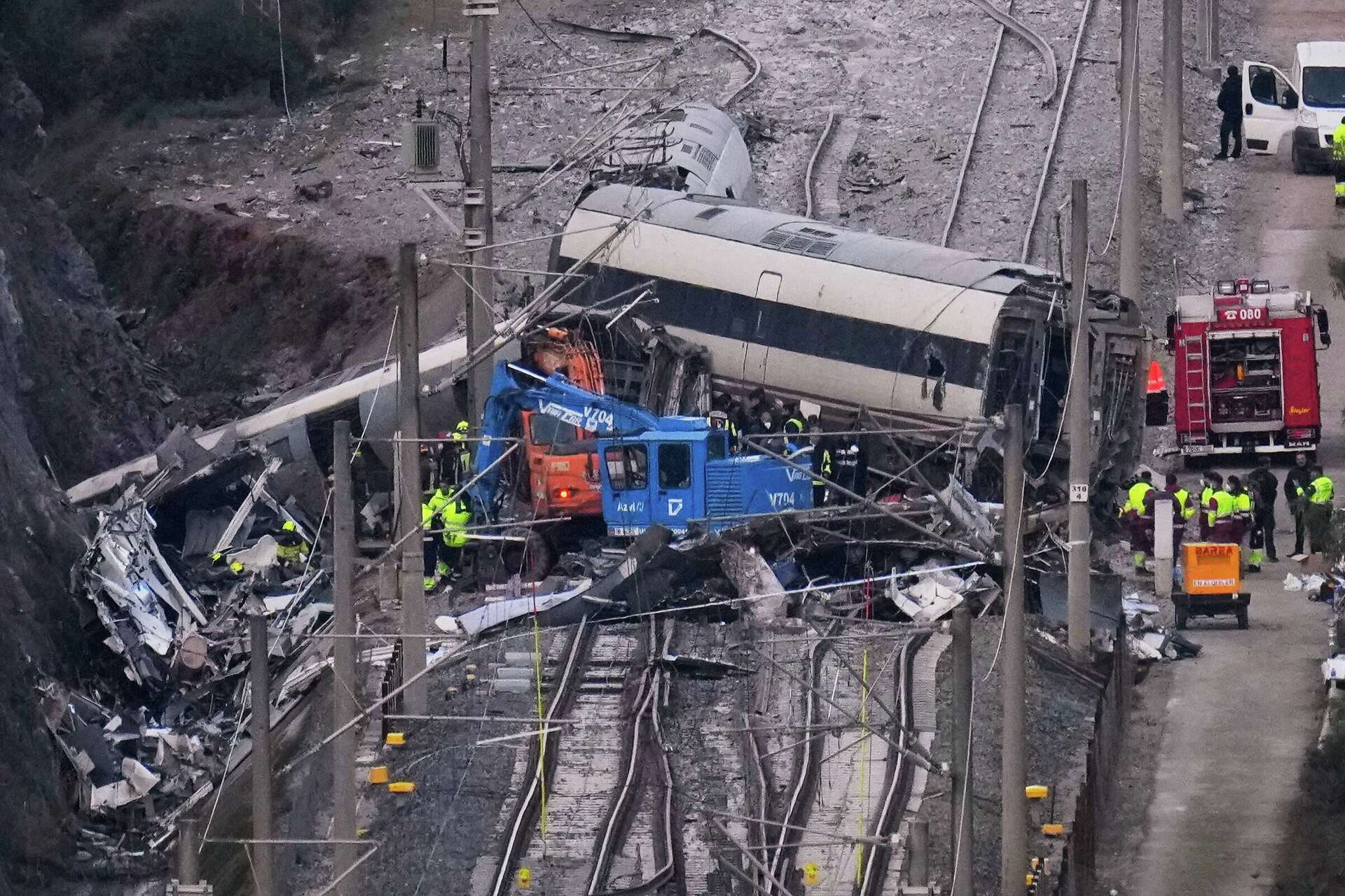 Second fatal train crash shocks Spain as death toll in the first ...