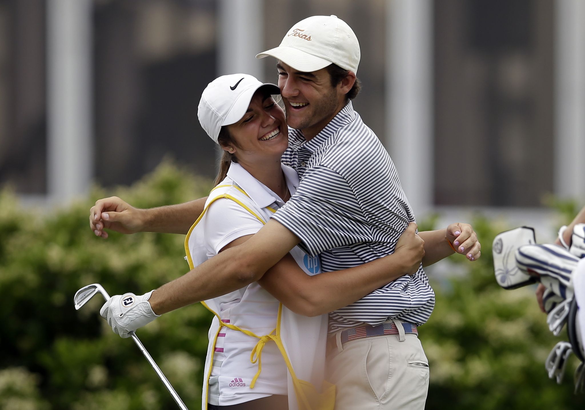 Scottie Scheffler sister caddies for husband in US MidAmateur