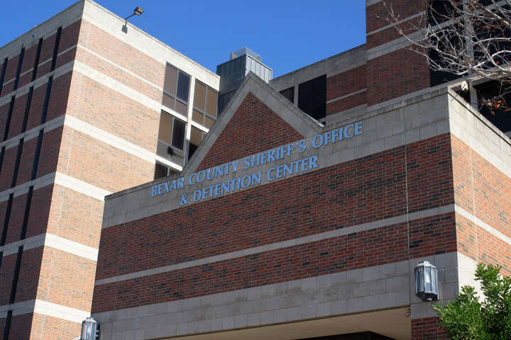 Bexar County jail inmate dies after beating by cellmate