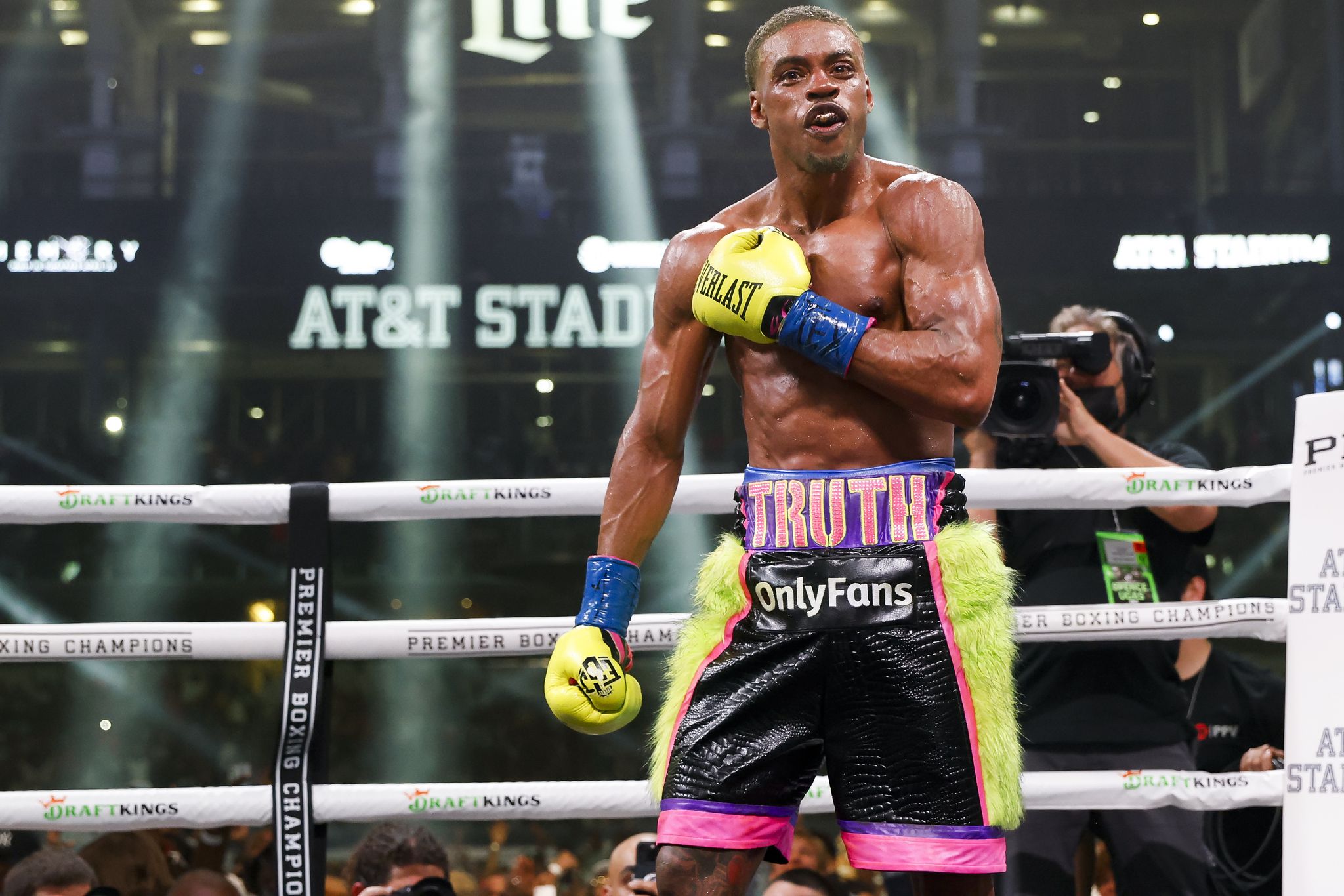 DeSoto's Errol Spence Jr. setting return date to boxing ring, reports say