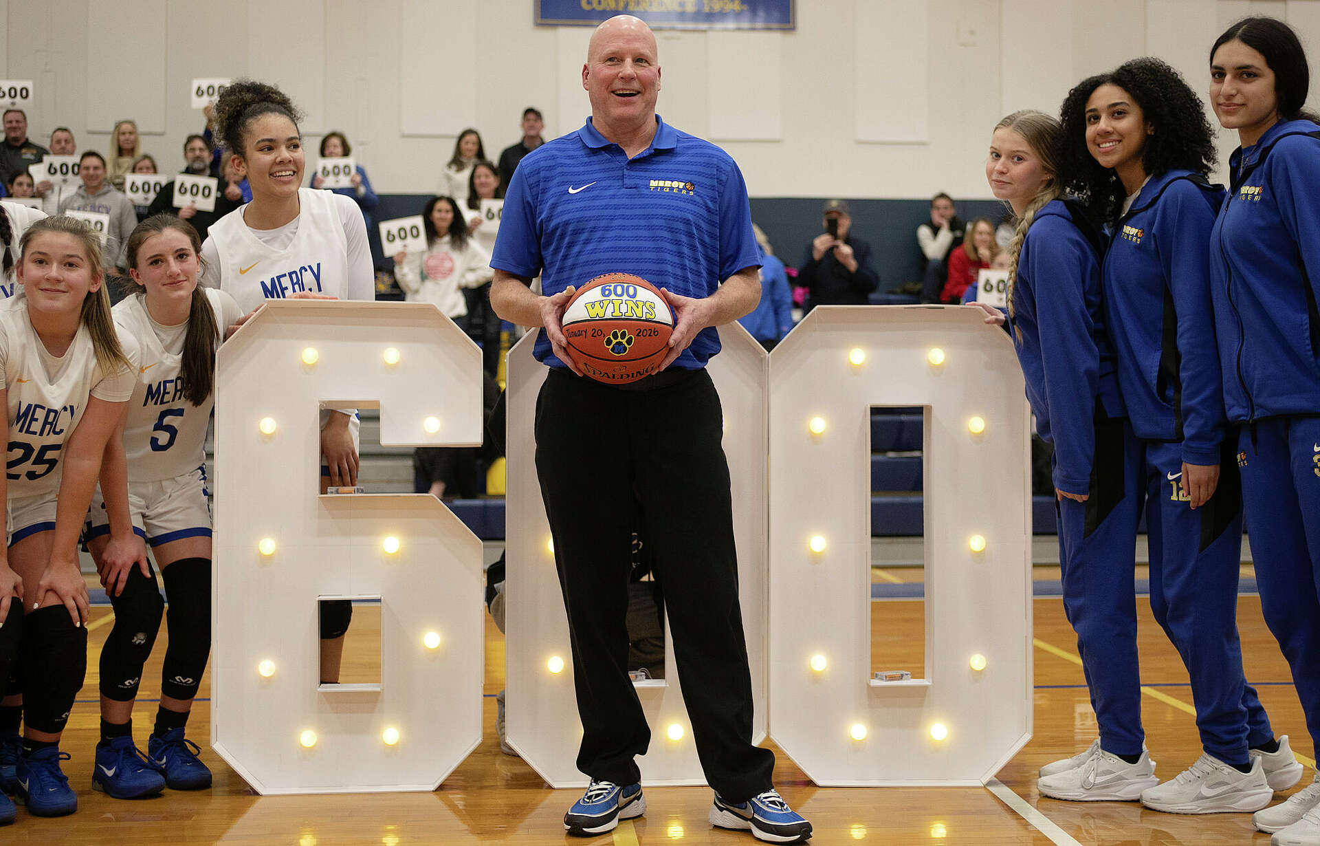 Longtime CT girls basketball coach Tim Kohs of Mercy wins 600th game