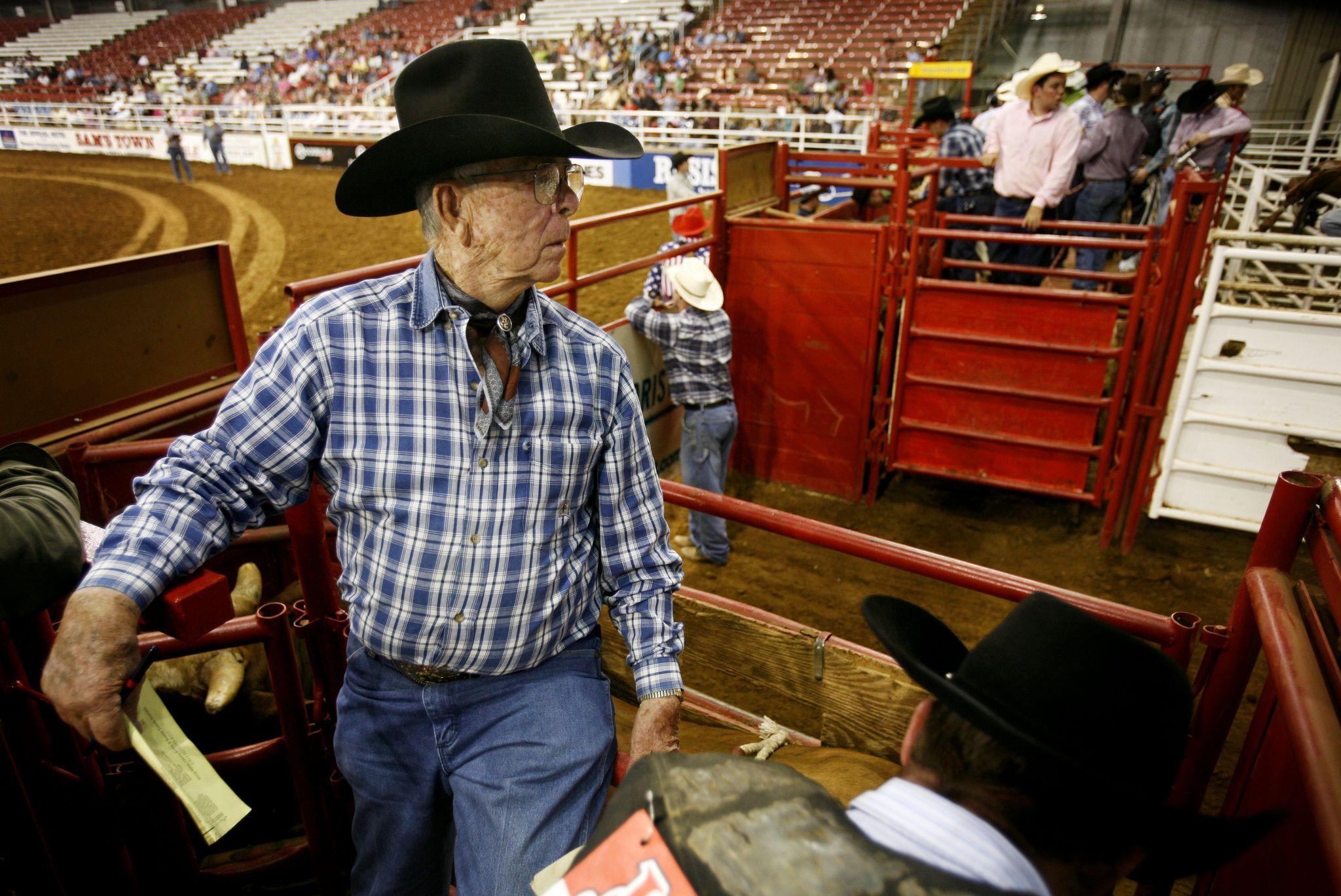 Neal Gay, founder of Mesquite Championship Rodeo, dies at 96