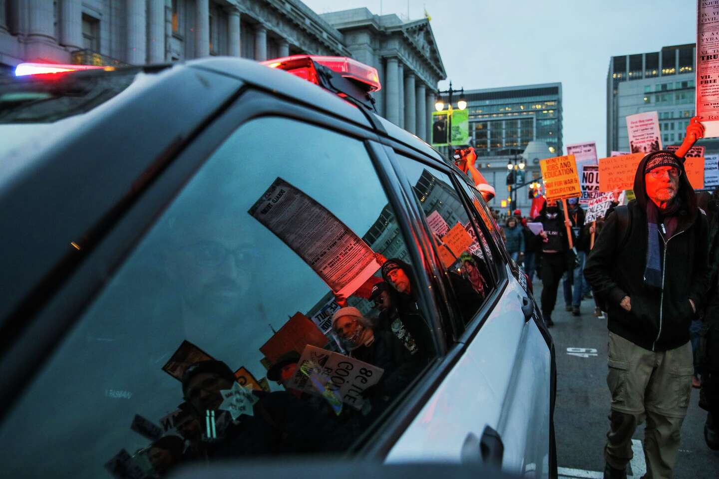 San Francisco Trump protest draws hundreds to Civic Center