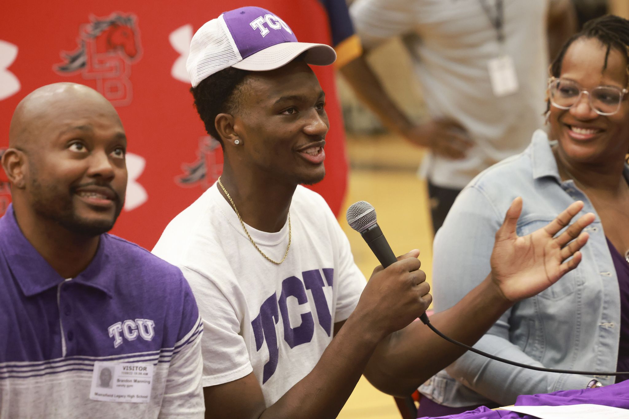 Photos: Mansfield Legacy's Isaiah Manning commits to TCU basketball