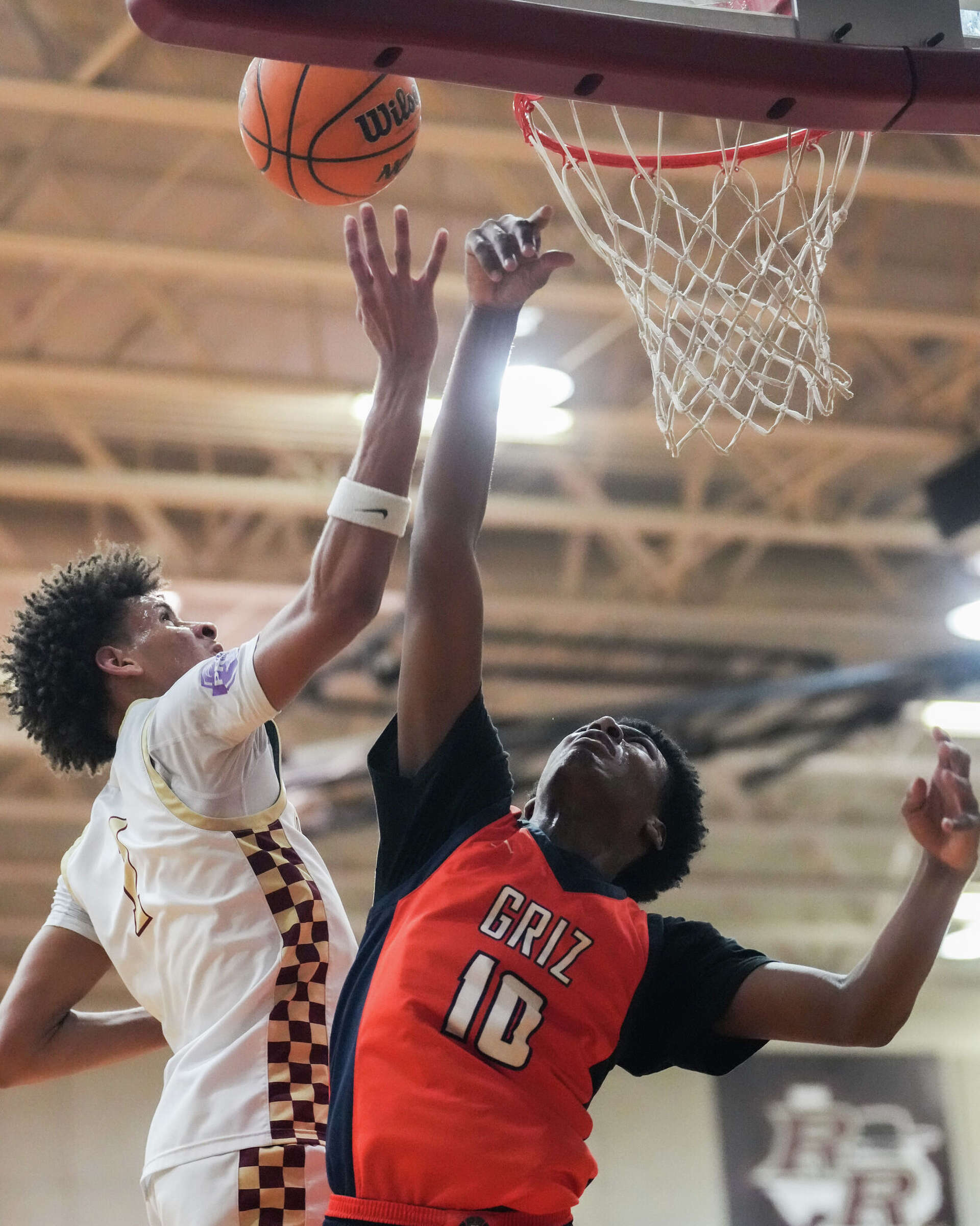 Glenn vs Rouse basketball: District 25-5A game score