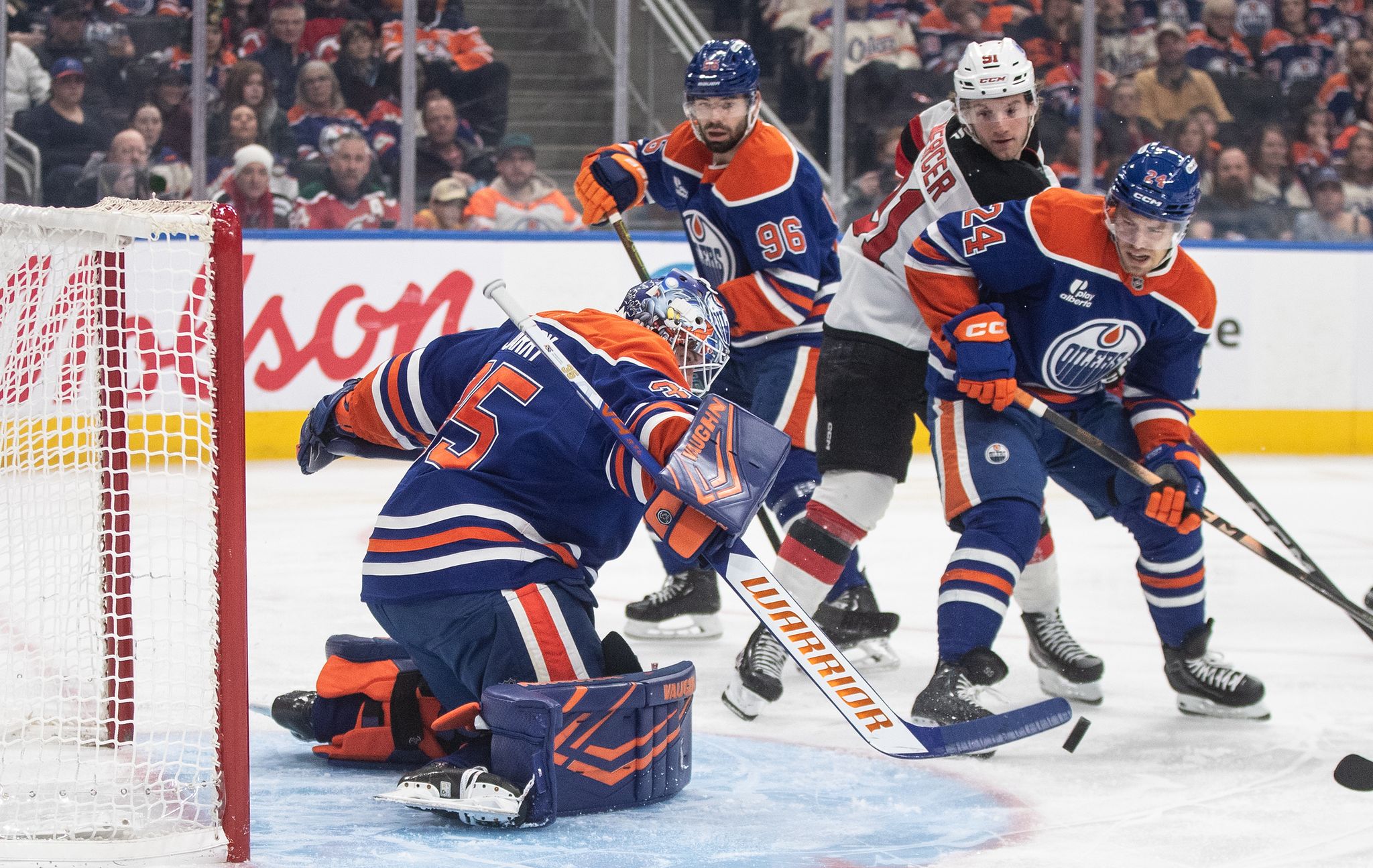 Devils hold off Oilers 2-1, extend perfect record when leading after ...