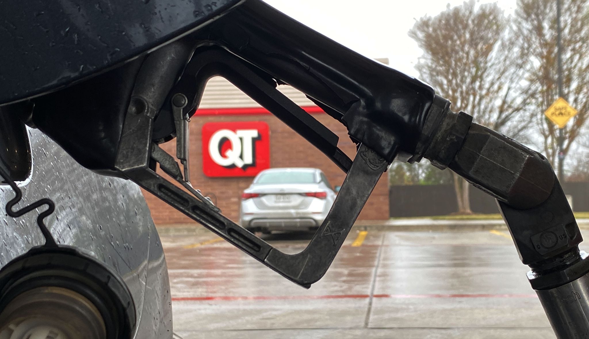 North Texas grocery stores shorten hours amid weekend winter storm