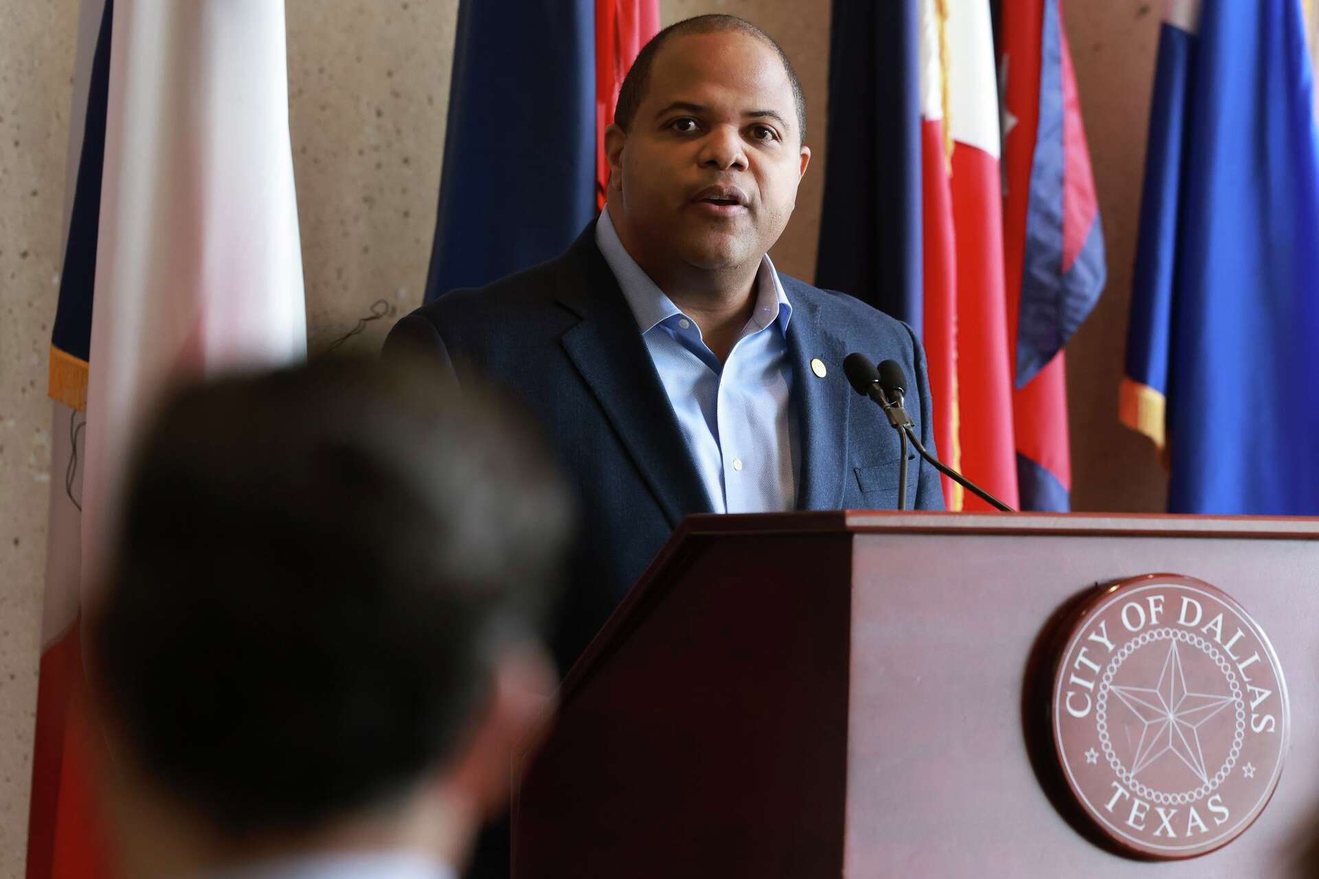 It's official: Dallas Mayor Eric Johnson to run unopposed in 2023