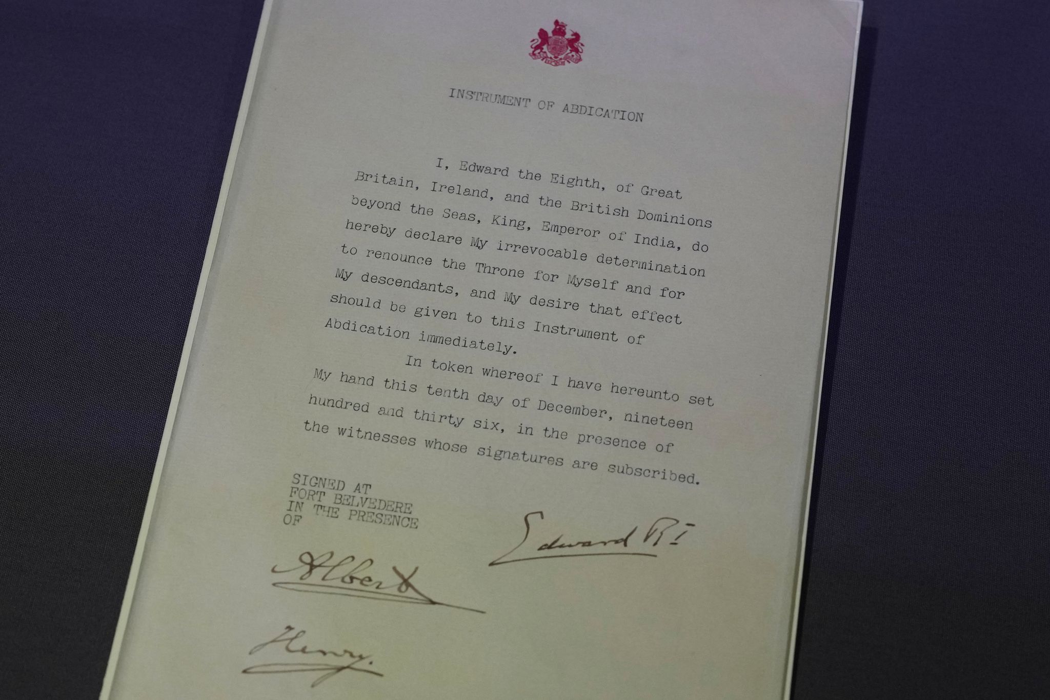 Historic love letters from royals, rogues and romantics go on show at ...