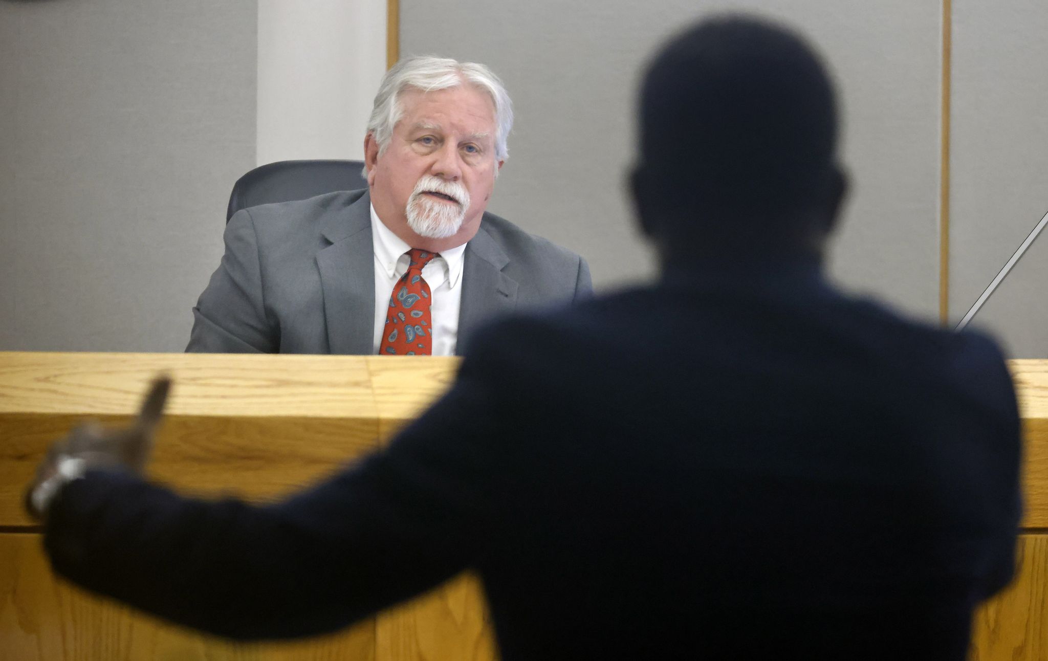 Debate over recusal of judge from murder case heard in Dallas County
