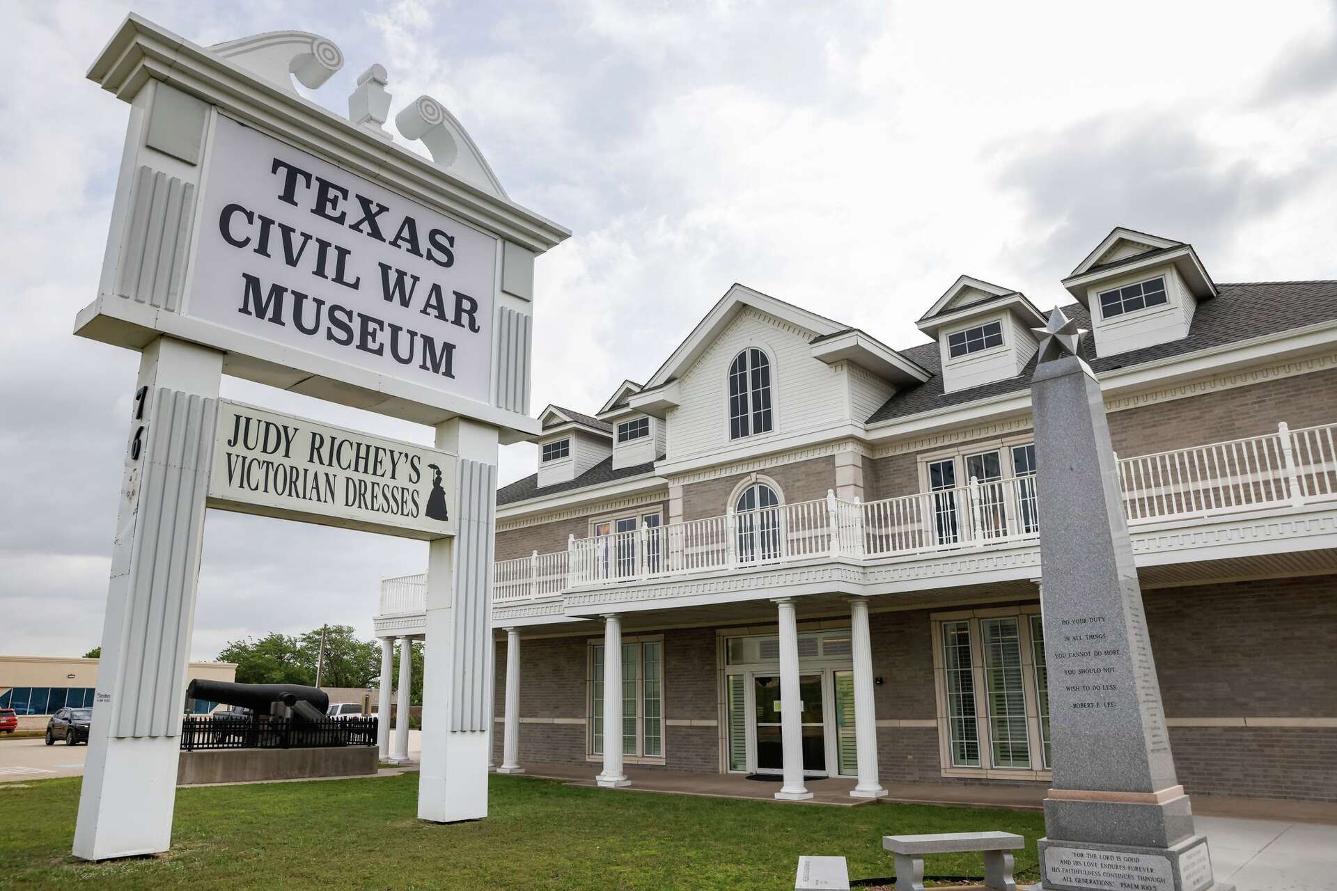 Texas Civil War Museum to close, artifacts to be sold