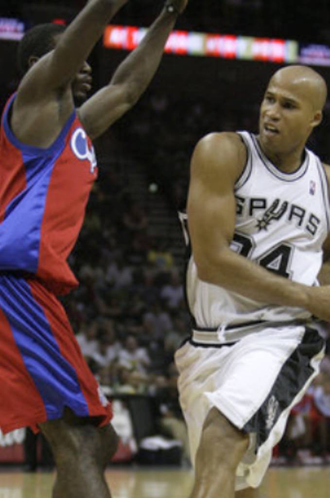 Spurs' Jefferson breaks out