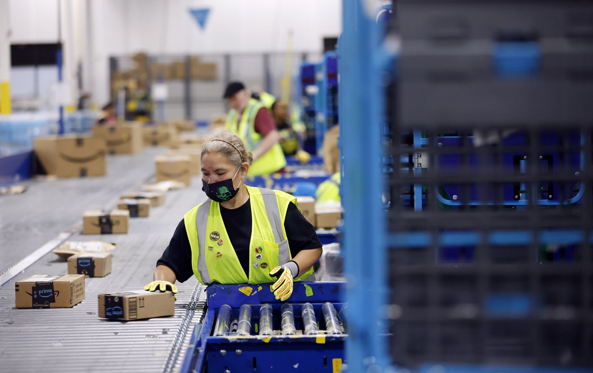 An inside look at Prime Day from a key Texas Amazon delivery center