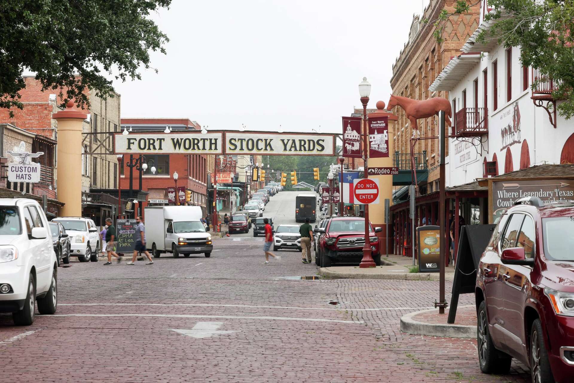 Fort Worth city council approves $630 million Stockyards expansion