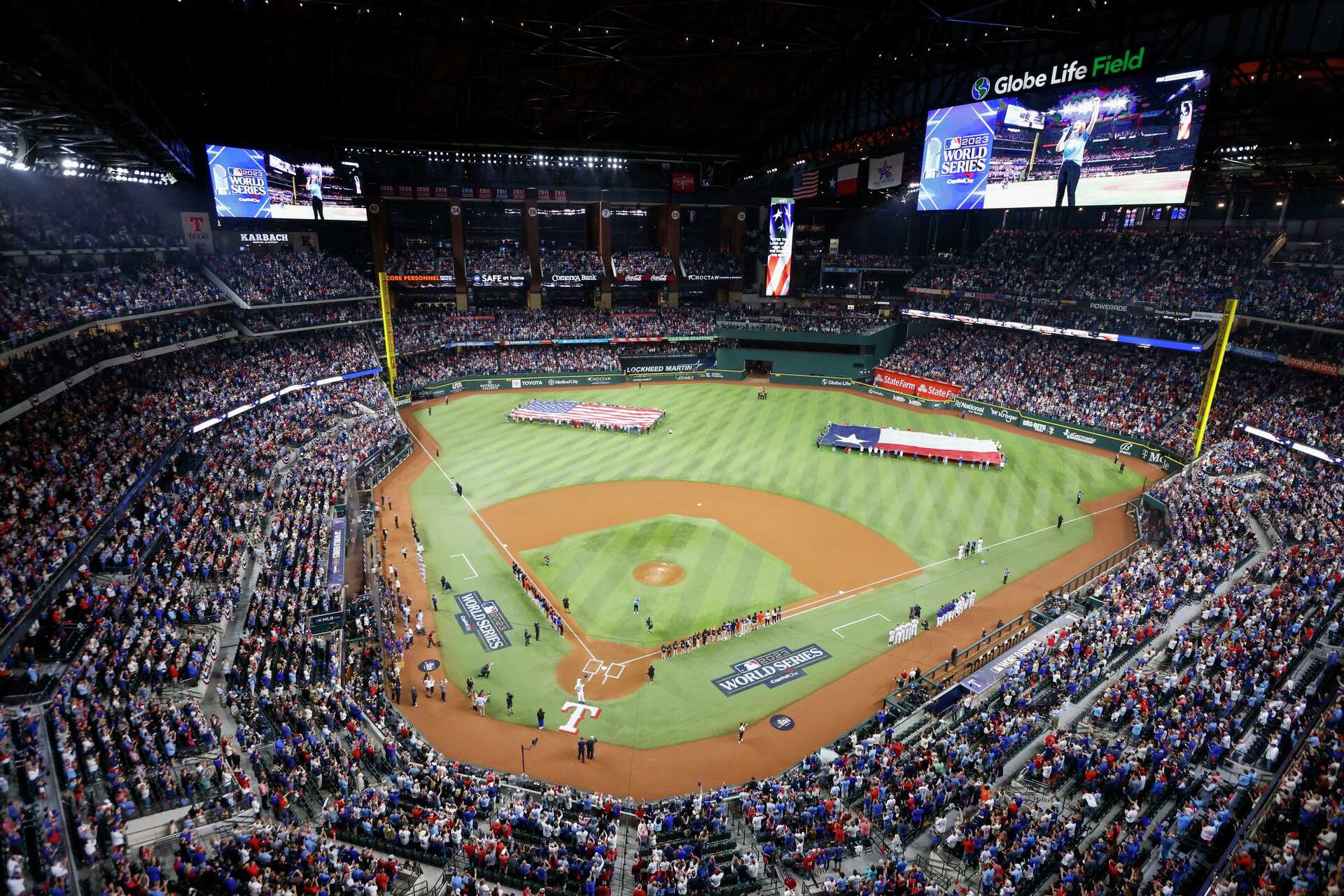 Meet new Texas Rangers dugout reporter Laura Stickells
