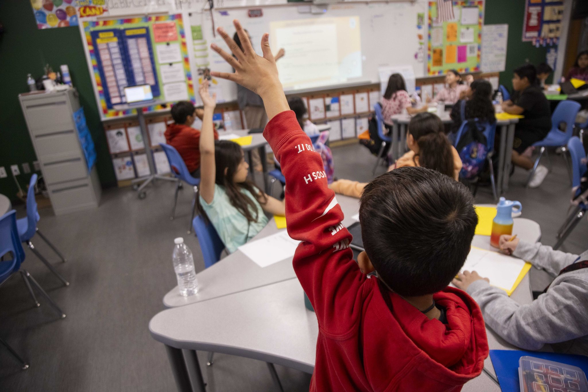 Texas unveils state-crafted reading lessons to help students