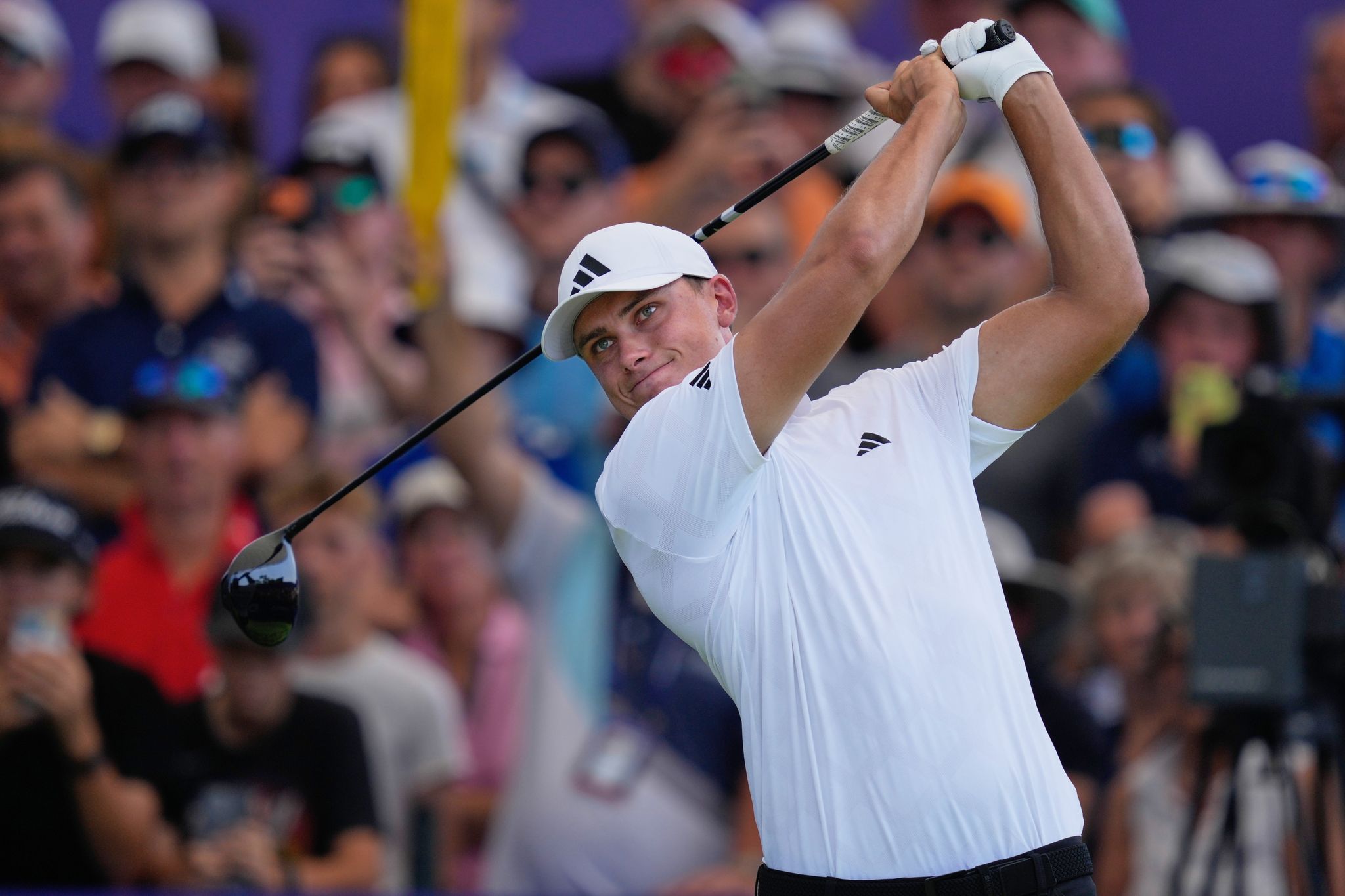 Ludvig Aberg withdraws from 3rd round of The American Express with illness