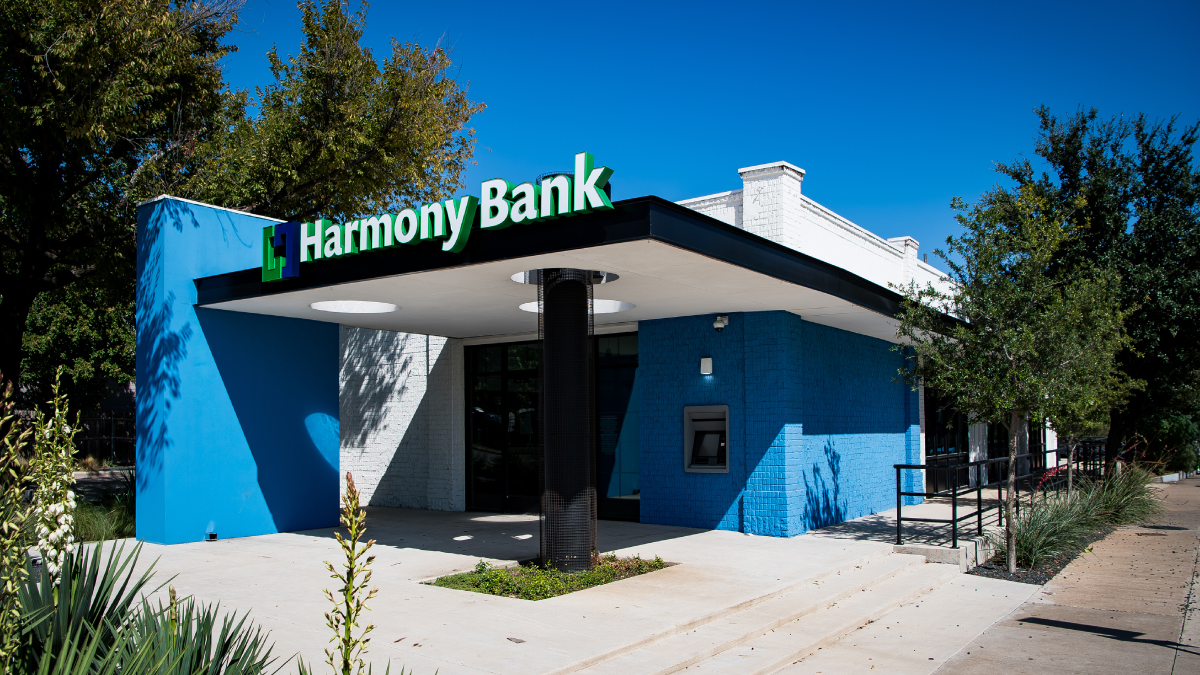 Harmony Bank continues commitment to community with expanded services