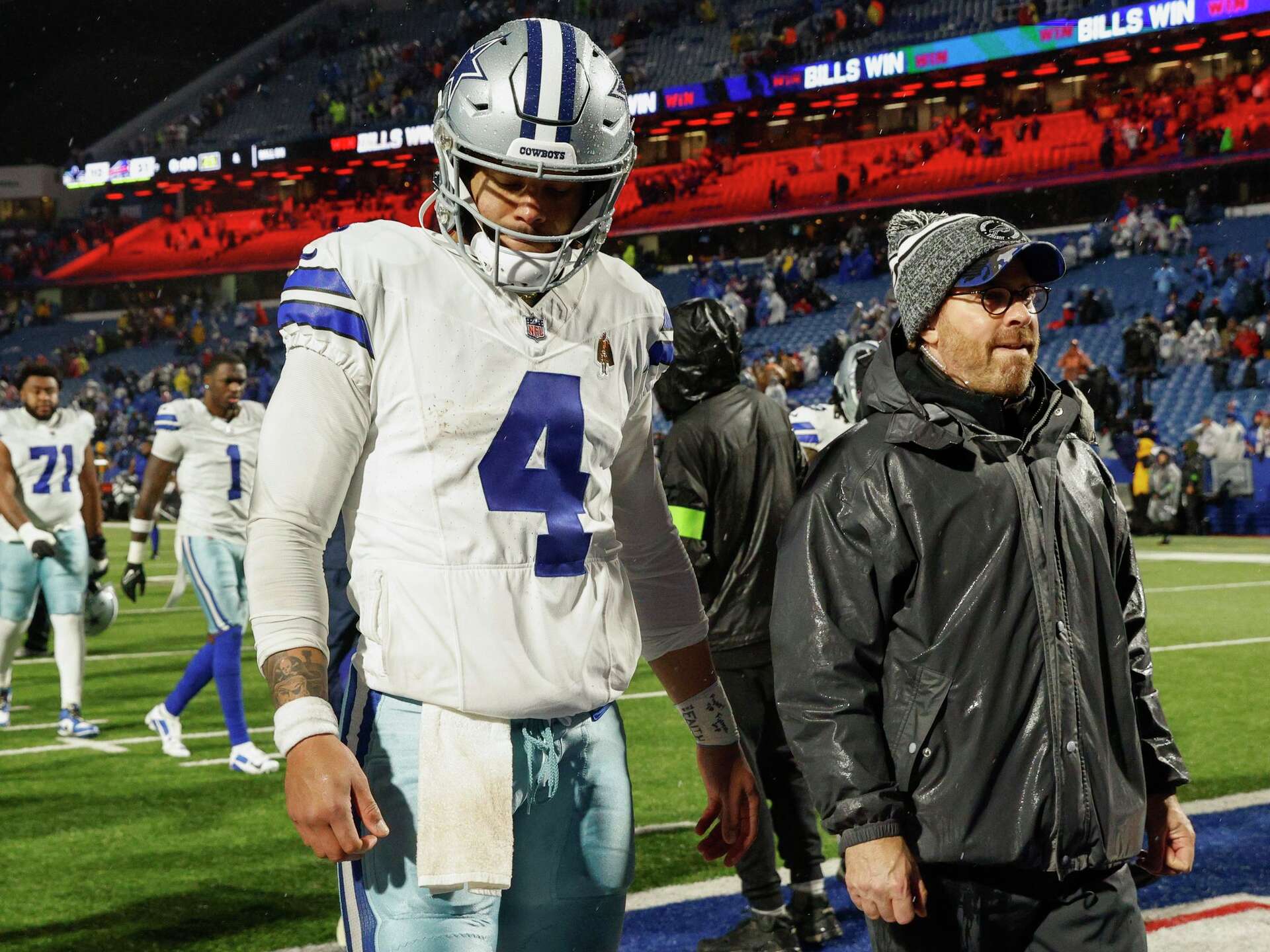 Podcast: Measuring Cowboys' ceiling, Rangers' pitching