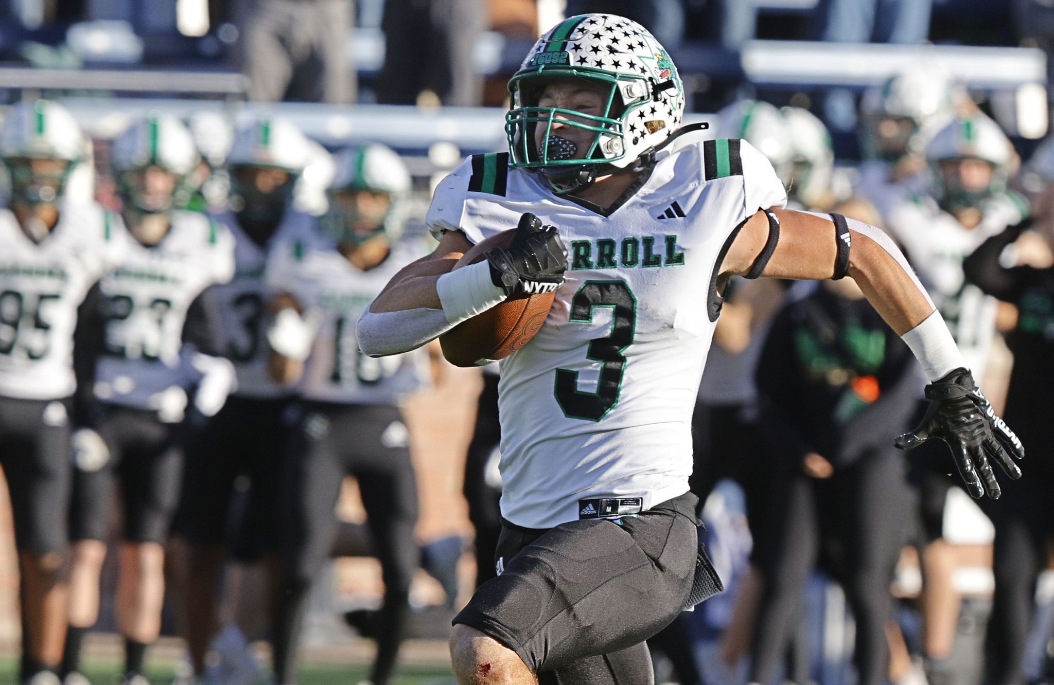 Southlake Carroll four-star running back Davis Penn commits to Baylor