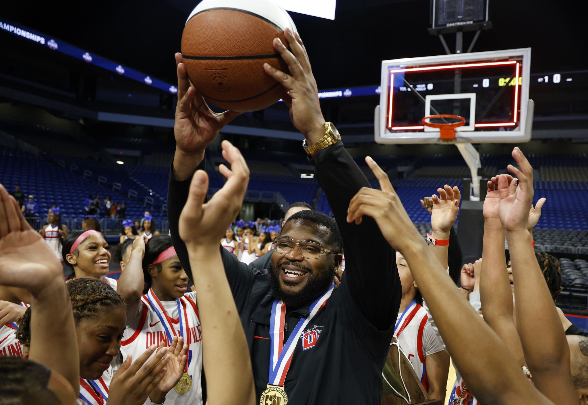Enter the Coaches Box with Ron Harrod Jr.: Duncanville's Neiman Ford
