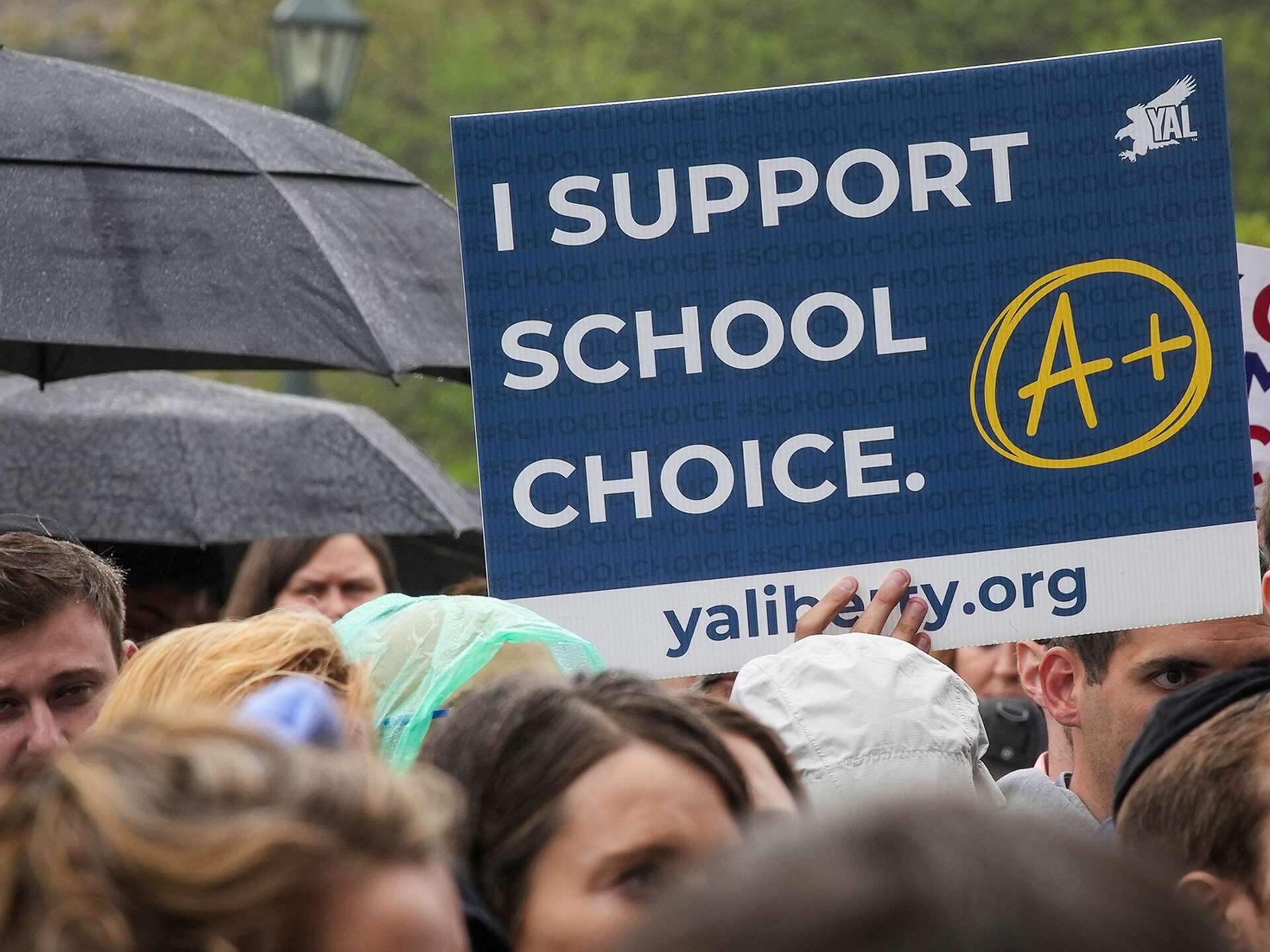 Texas Education Freedom Accounts get 42,000 applicants on first day
