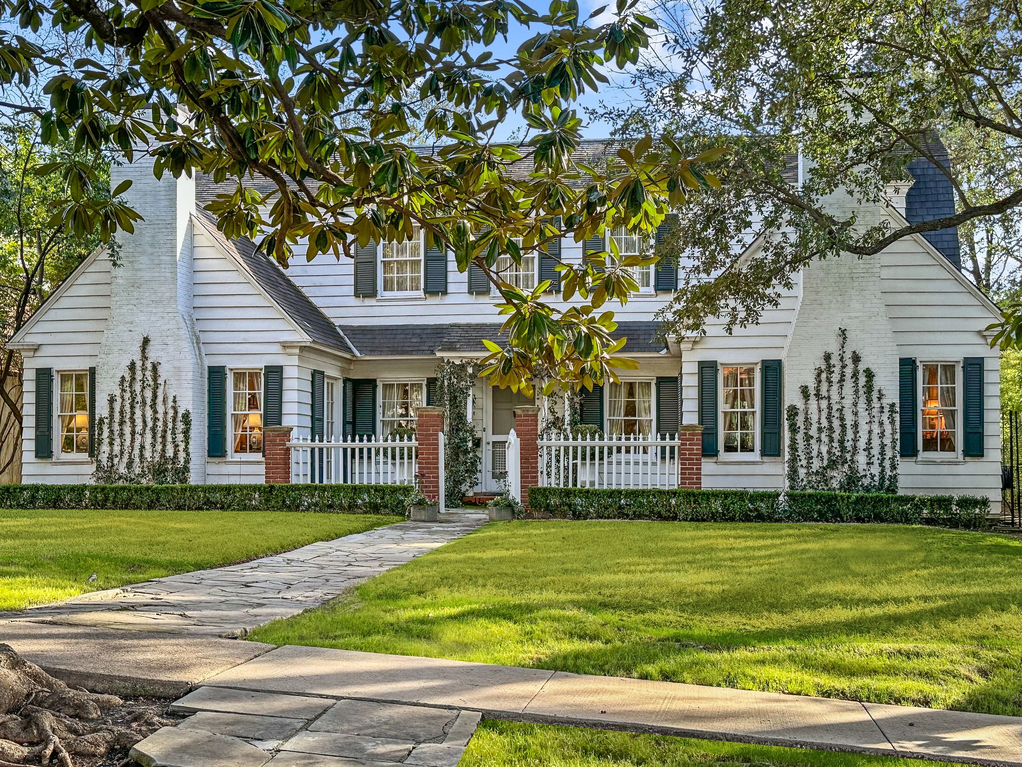 Former home of renowned architect Hal Thomson set to go on the market ...