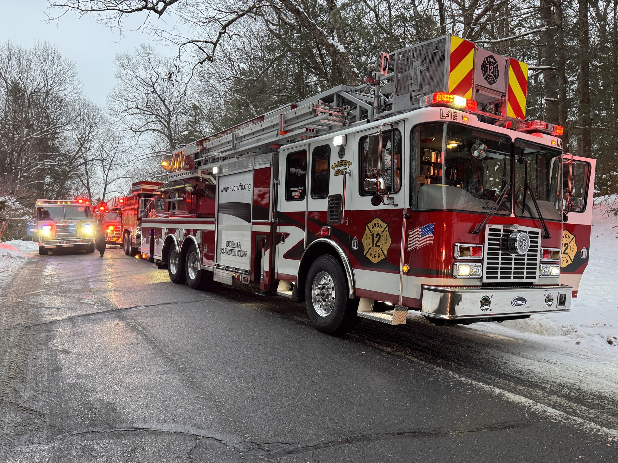 Avon firefighters put out bedroom blaze on Reverknolls, officials say