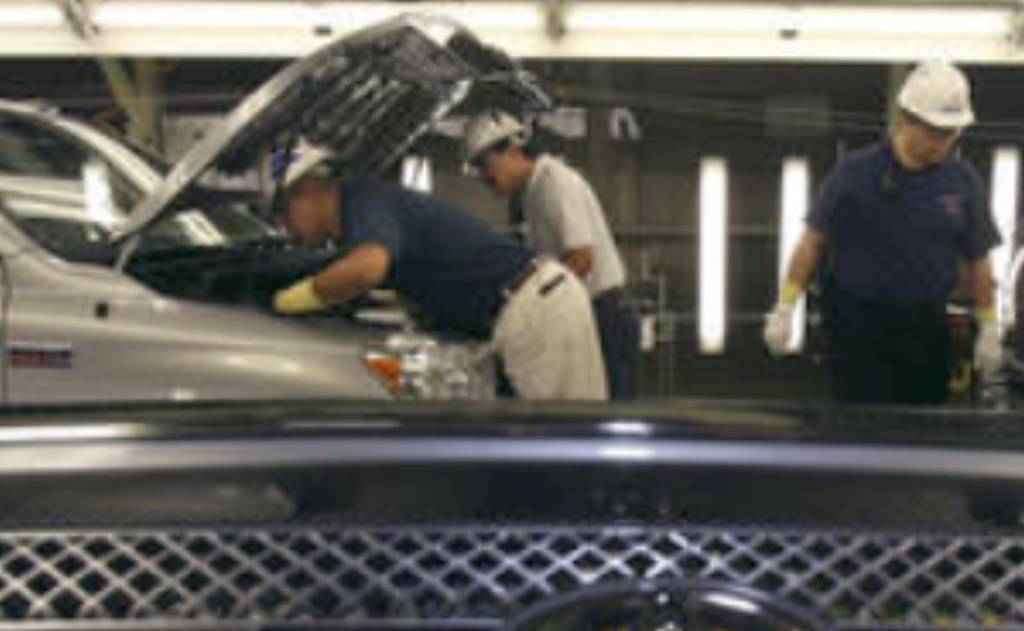 Toyota hiring up to 1,000 new workers