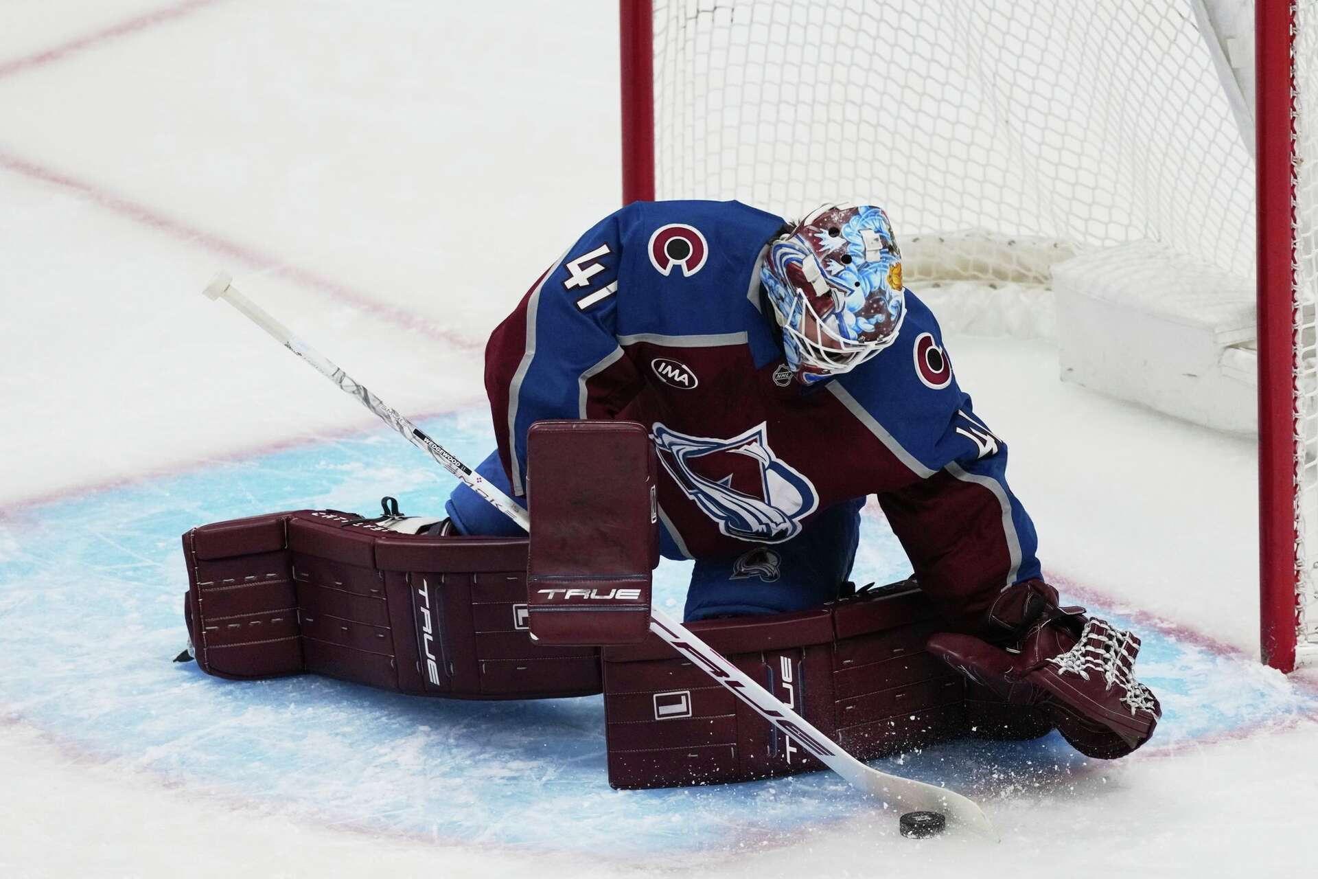 Granlund, Gauthier score in shootout as Ducks beat Avalanche 2-1