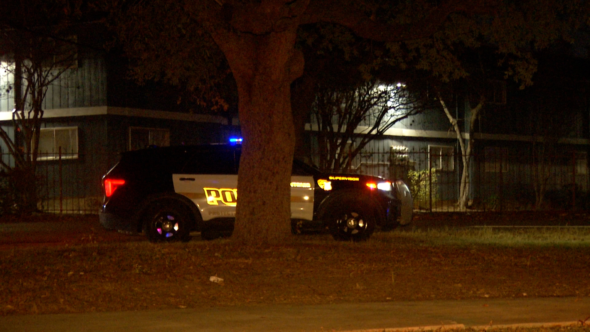 Man walking home on Northeast Side shot, injured, police say