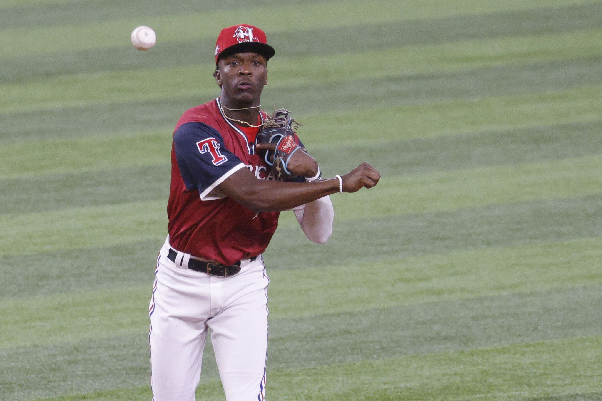 Walcott ranked No. 4 shortstop prospect by MLB Pipeline