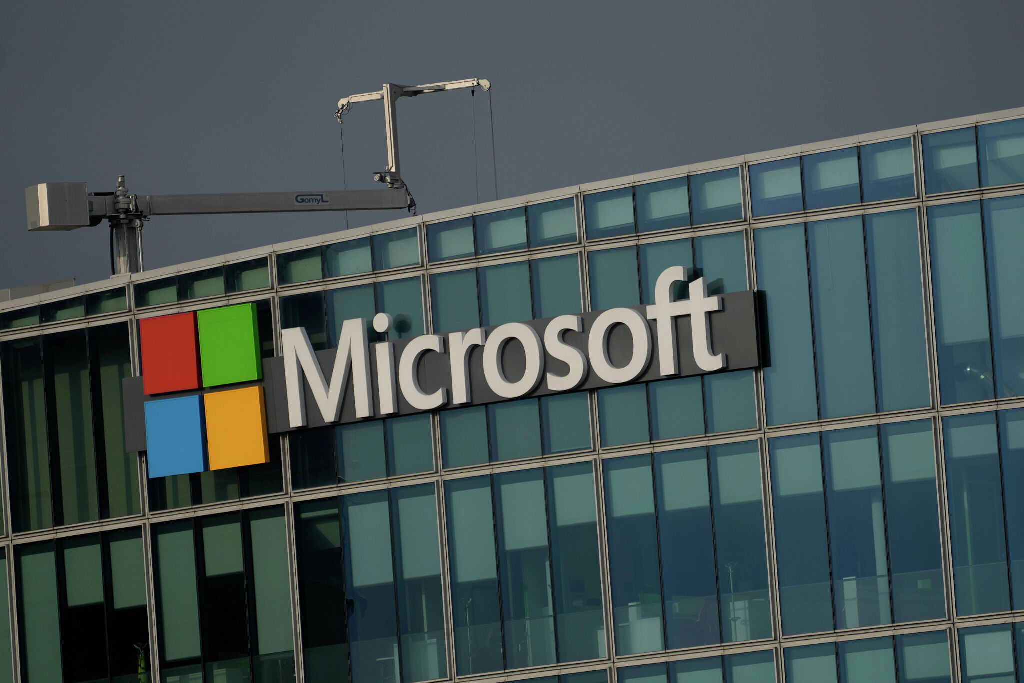 CSX railroad profit slips 2% as shipping demand remained weak and ...