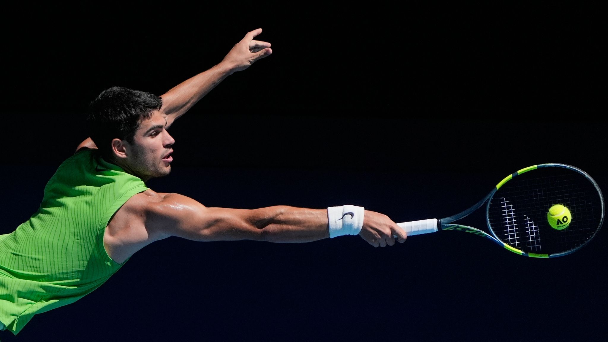Carlos Alcaraz wins third-round match but loses 'drop-shot battle' at ...