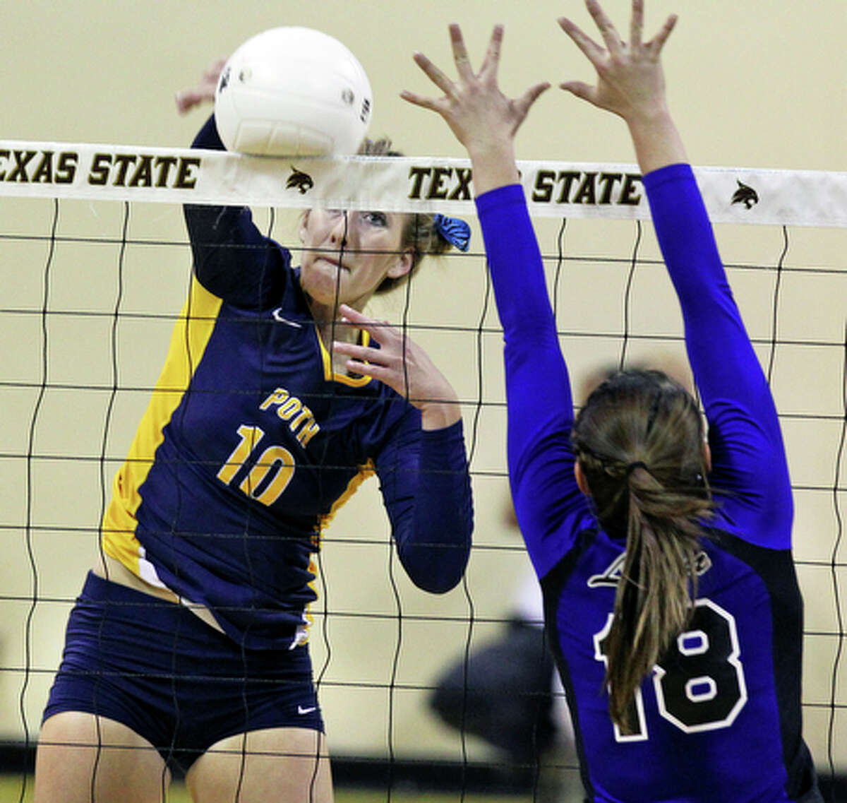 Poth advances to finals