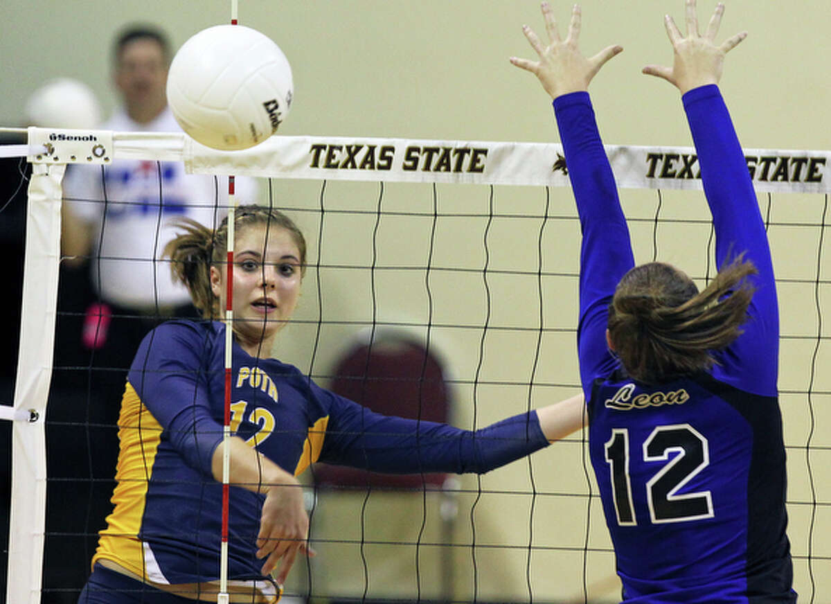 Poth advances to finals