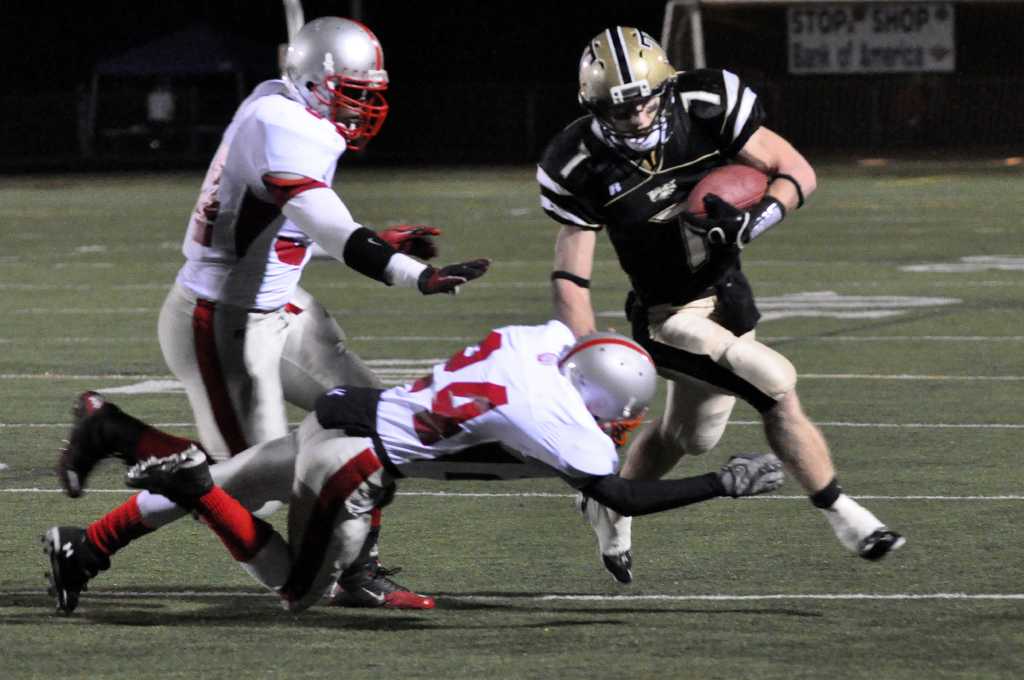 Trumbull advances to Class LL semifinals