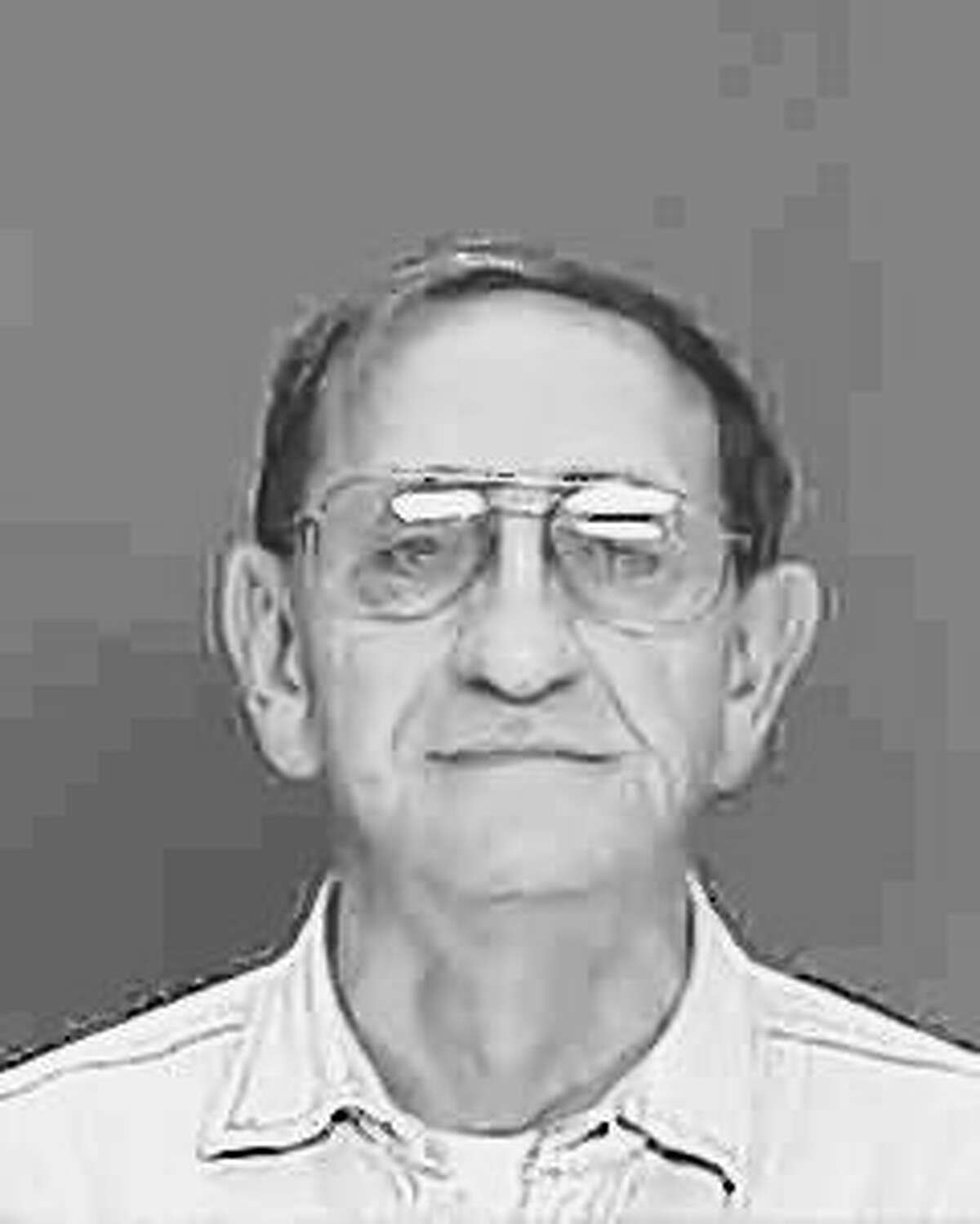 Defense criticizes DA in juror flap