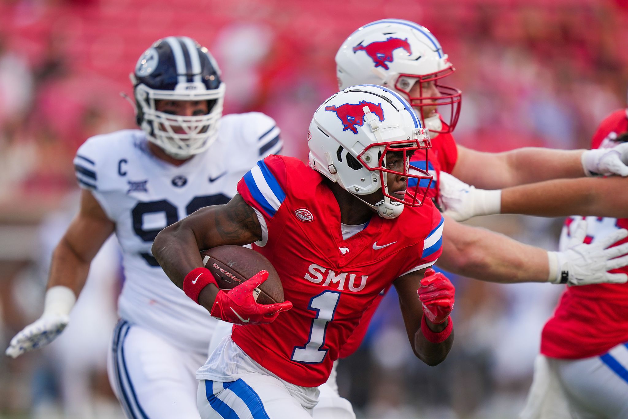 Best in Texas (9/9): Longhorns still on top; Texas Tech, SMU slide
