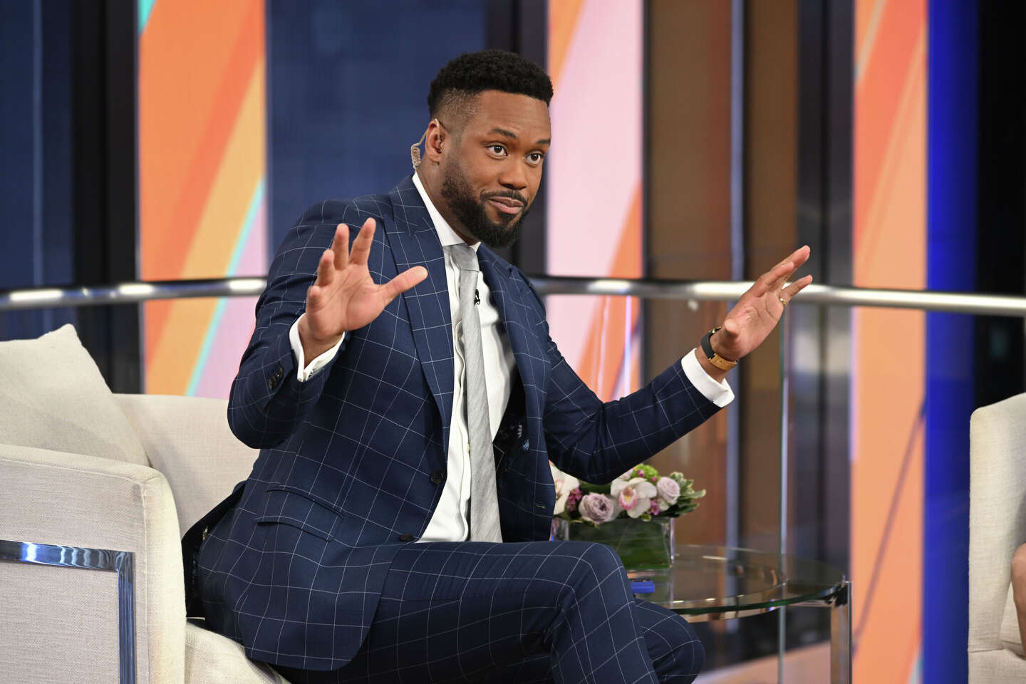 Lawrence Jones III joins 'Fox & Friends' with update about eye surgery