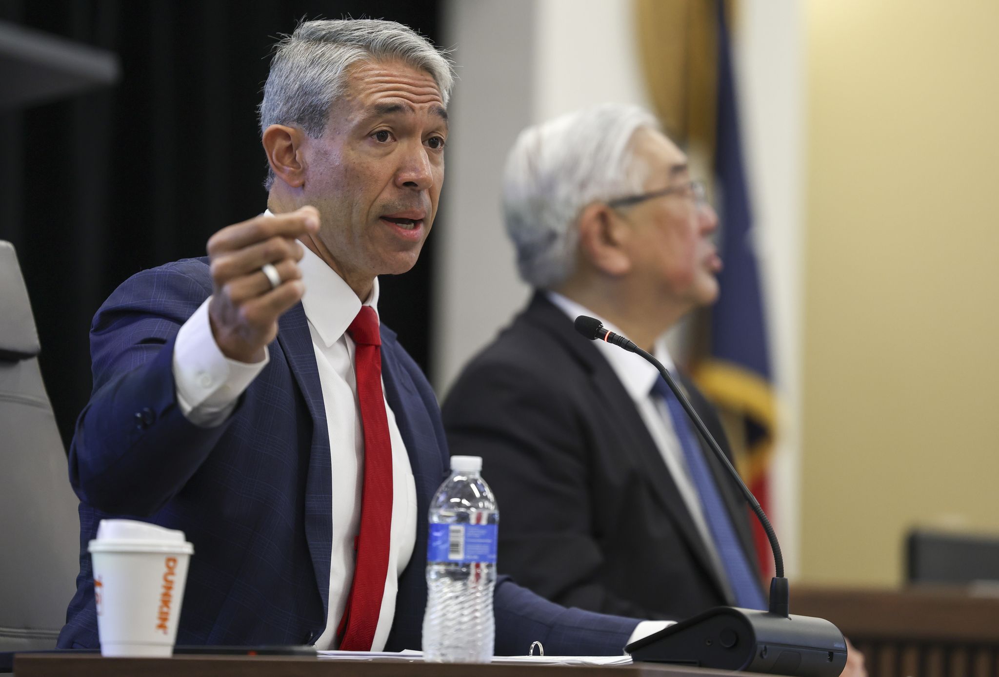 Future of jail looms large in Nirenberg-Sakai county judge race