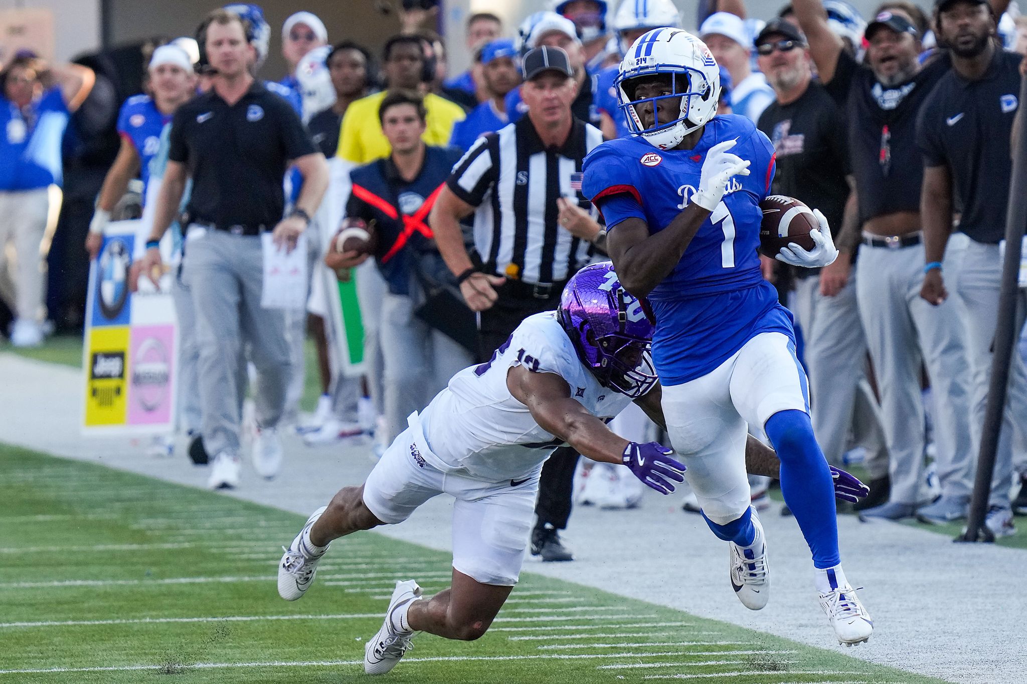 SMU's Ahmaad Moses, Brashard Smith earn ACC weekly honors after win ...