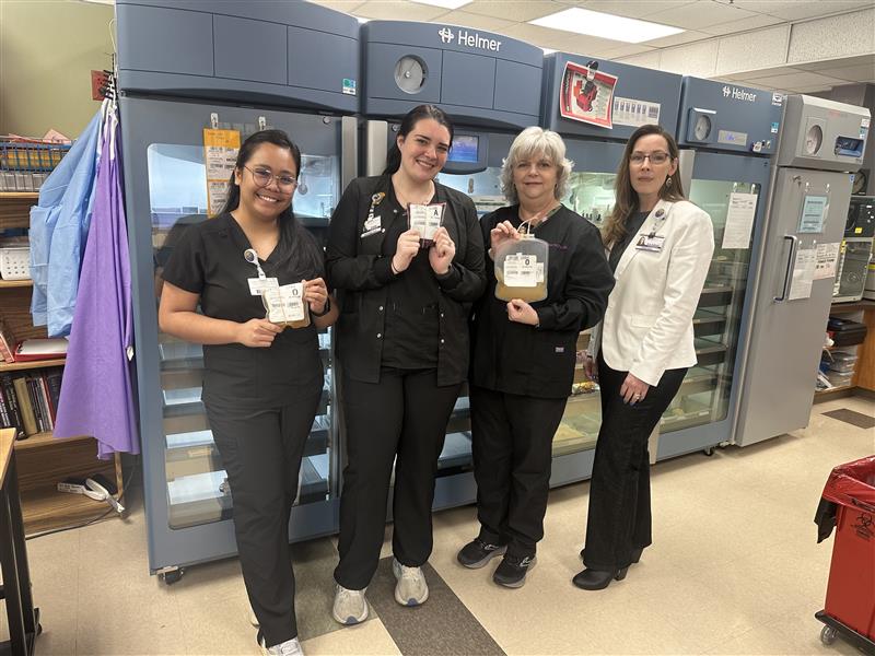 Pelicans squander 20-point lead, rebound to beat Spurs 104-95