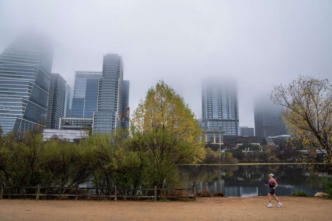 Austin winter storm photos and videos show ice, sleet and empty roads