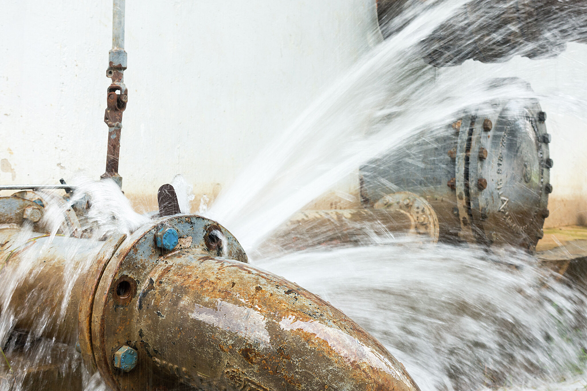 Water main break reported in Leon Valley