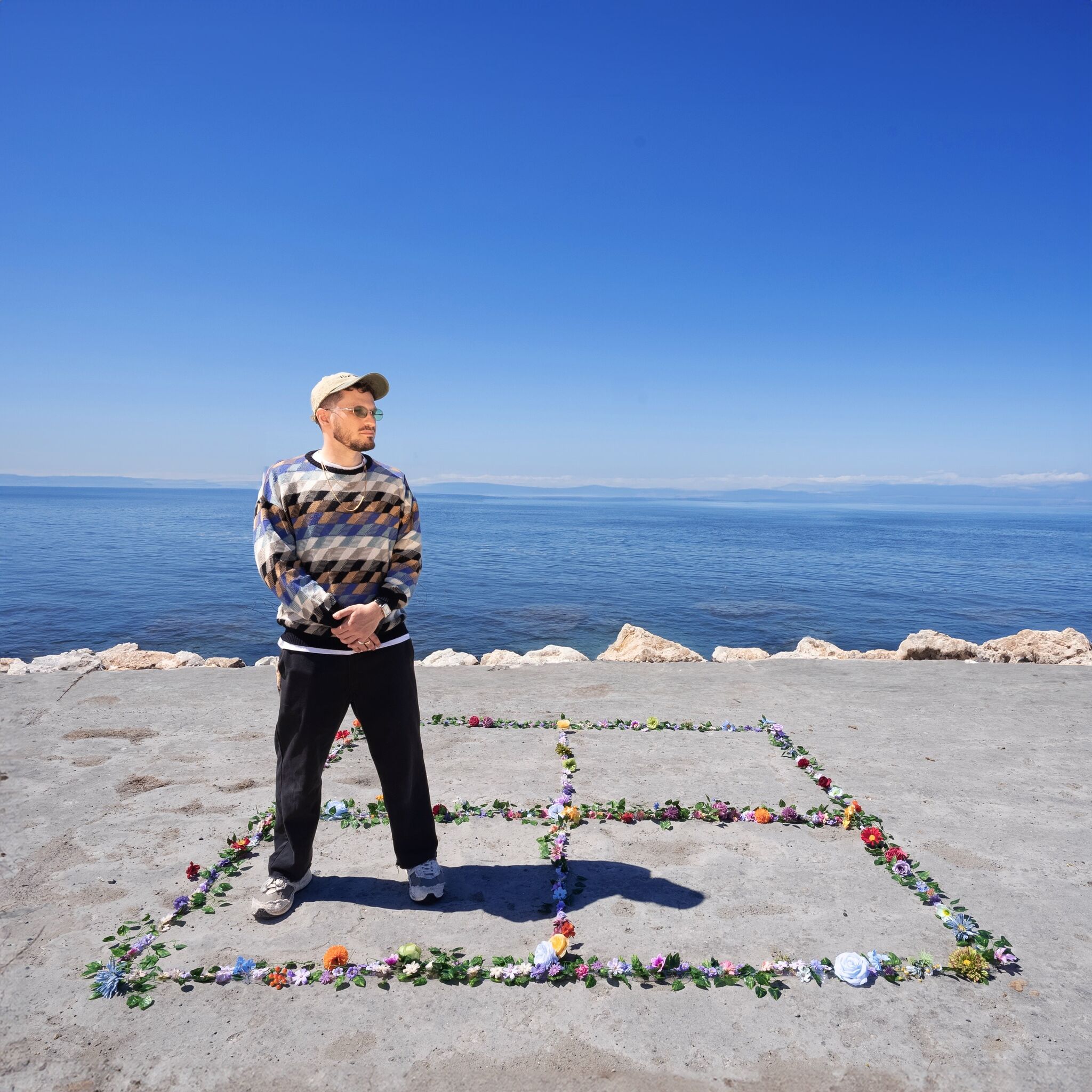 Green Day lashes out at Meta and Google during concert